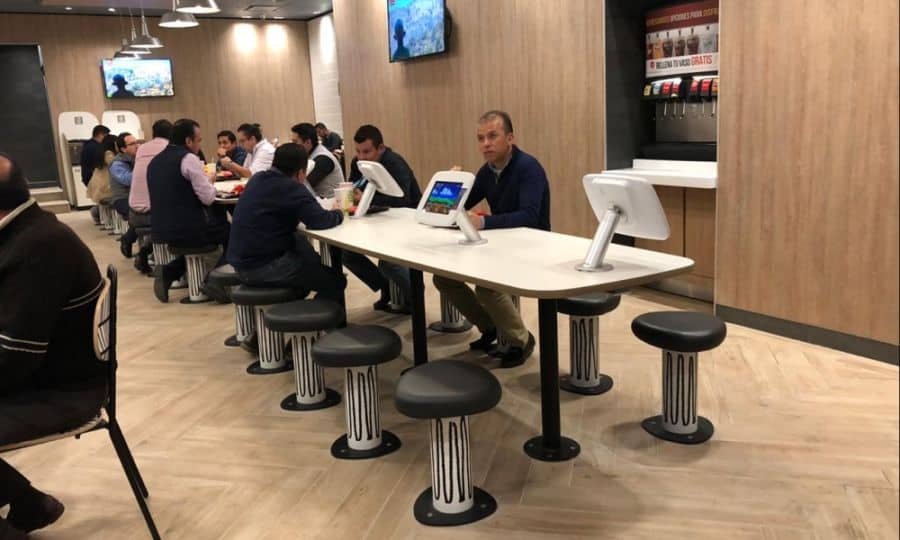 ¿Se te antoja una McTableta? Ahora McDonald’s instala tabletas para ...