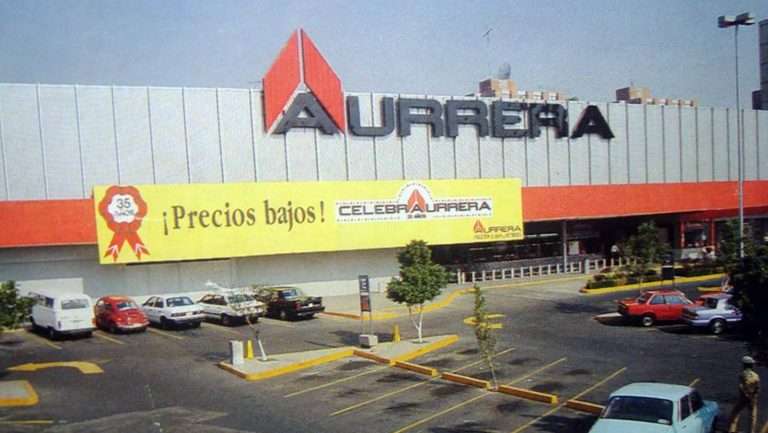 ¿Cuál es la historia de Bodega Aurrerá, el supermercado insignia?