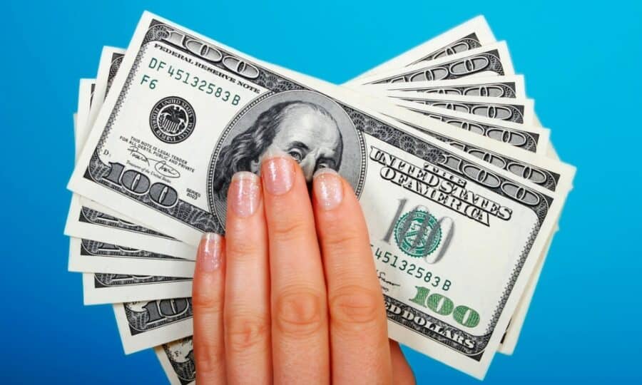 Remesas a México anotan récord de 5,693 mdd en mayo