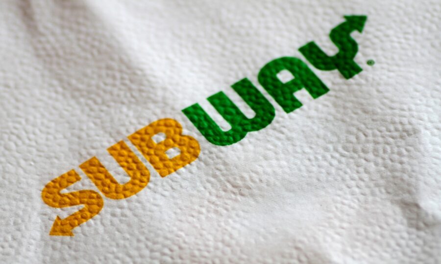 Roark Capital podría adquirir a Subway