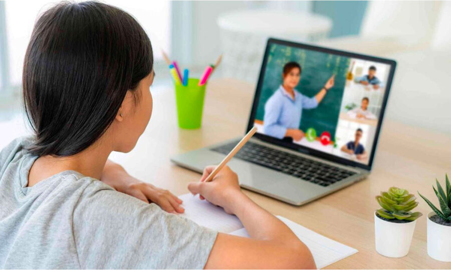 Educación en línea: ventajas y puntos a revisar para que funcione