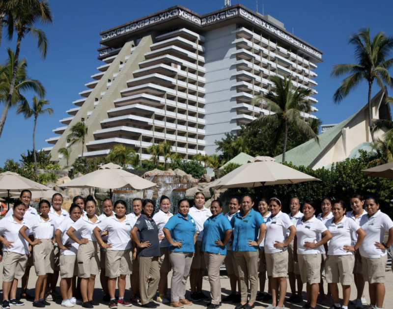 ¿Quién es el dueño del hotel Princess Mundo Imperial, destruido por “Otis”?