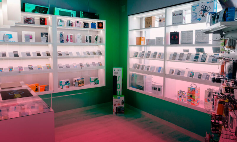 Tiendas de abarrotes, obligadas a diversificar su oferta de productos