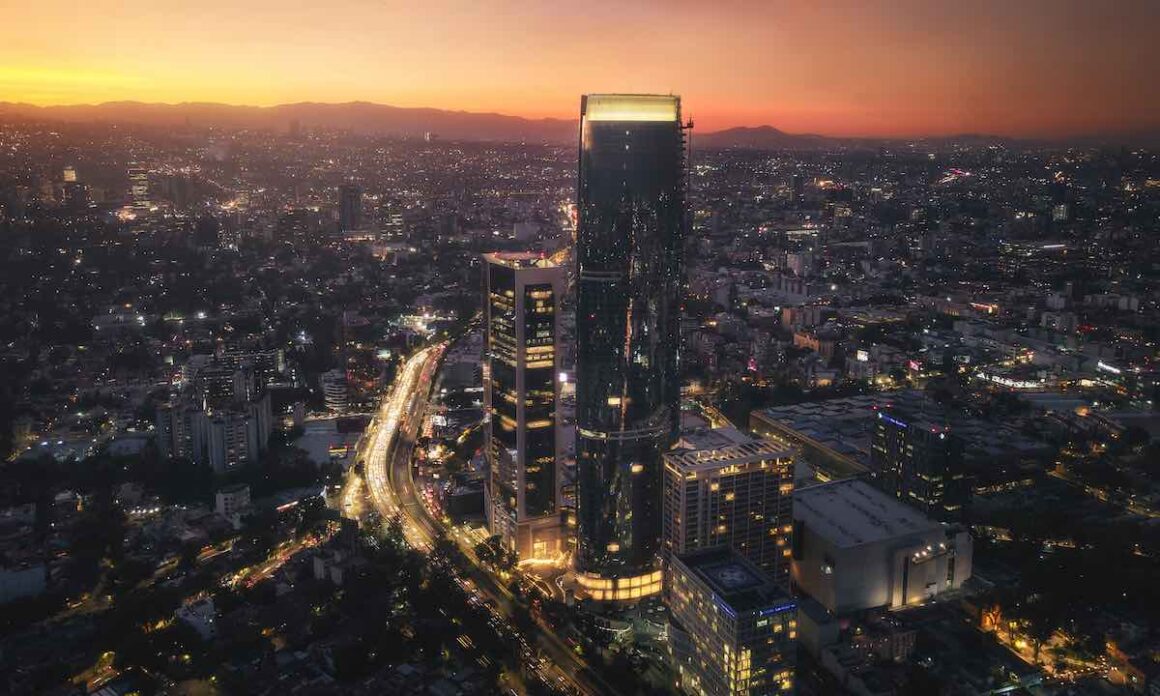 ¿Cuánto cuesta rentar una oficina en Mitikah?